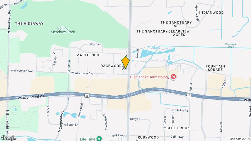 Oakwood Apartments | Brookfield, WI Apartments For Rent