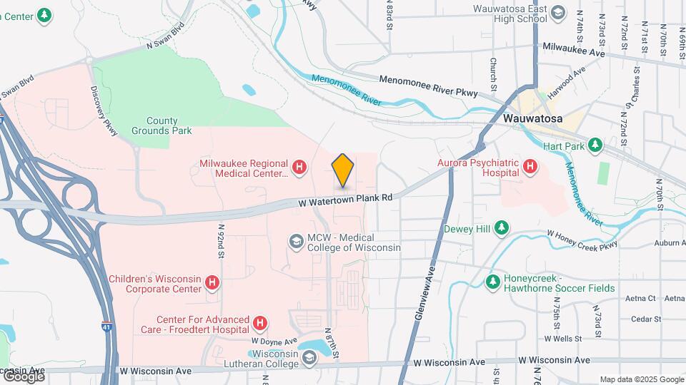 8520 W Watertown Plank Rd | Rentals in Wauwatosa, WI