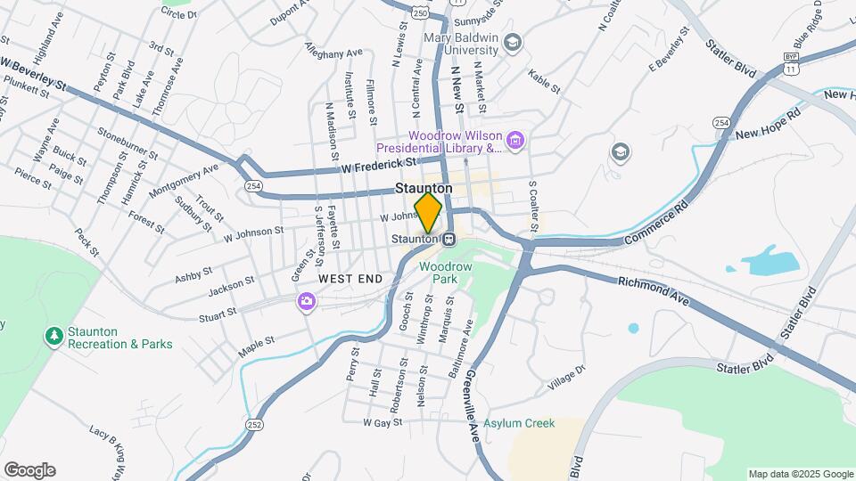 29 Middlebrook Ave | Rentals in Staunton, VA