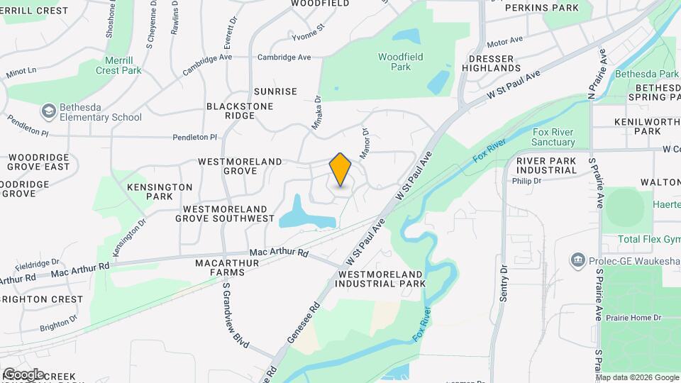 West Grove on the Lake Apartments in Waukesha, WI | ApartmentHomeLiving.com