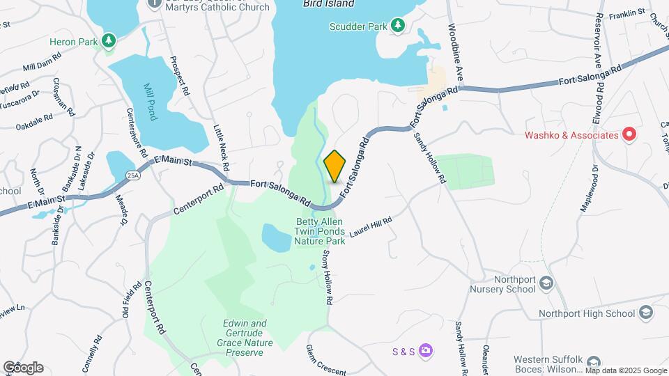 3 Harbor Cir | Rentals in Centerport, NY