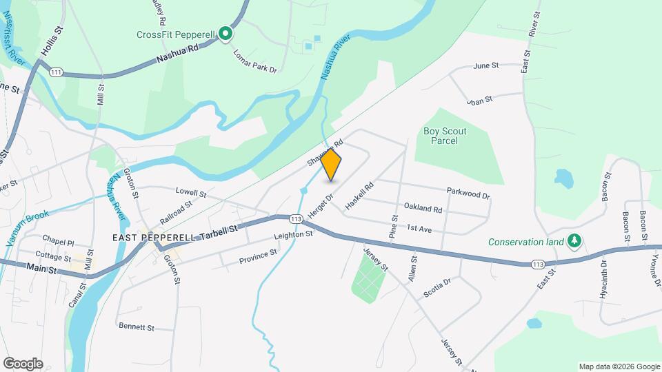 Pinewood Estates Apartments in Pepperell, MA | ApartmentHomeLiving.com