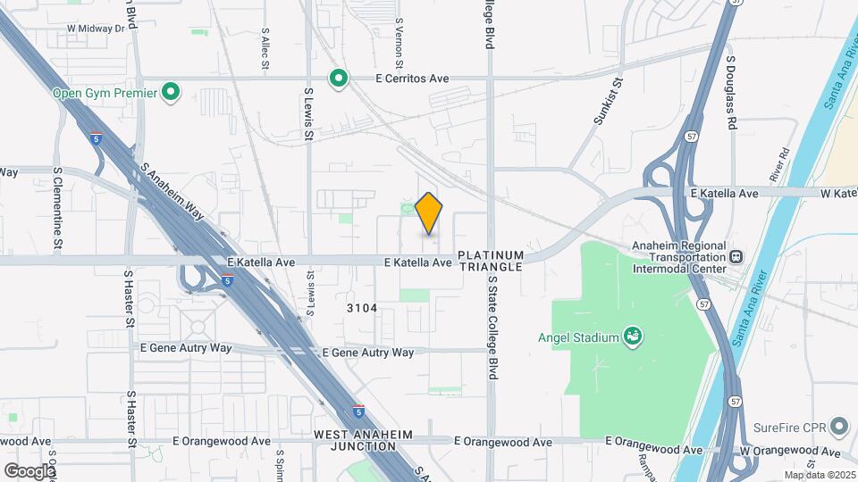 The Paramount Platinum Triangle Apartments in Anaheim, CA ...