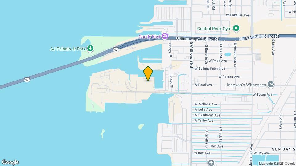 Broadstone Marina Bay Apartments in Tampa, FL | ApartmentHomeLiving.com