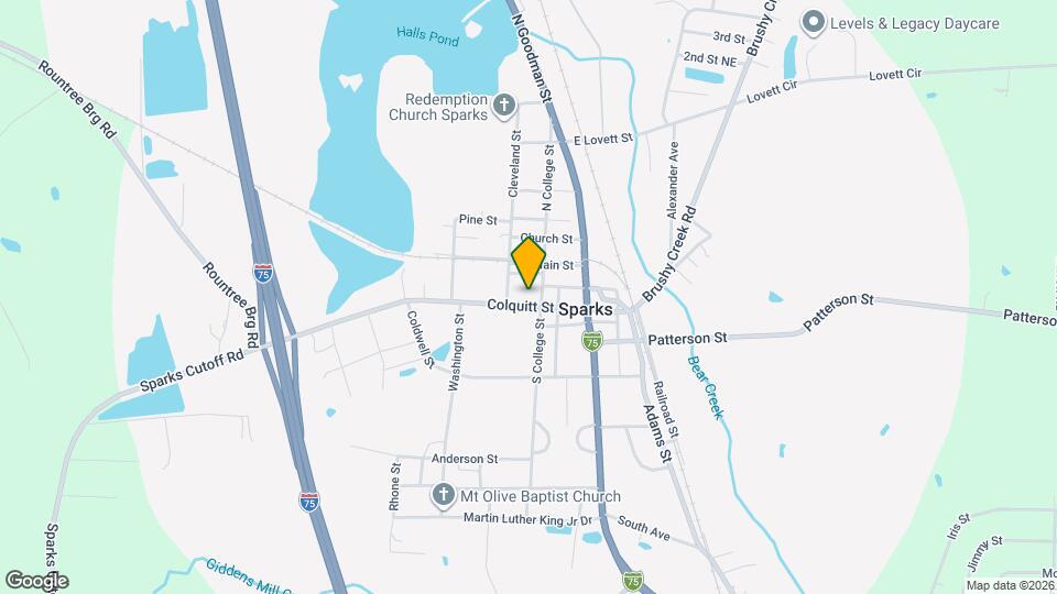 101 N College St | Rentals in Sparks, GA