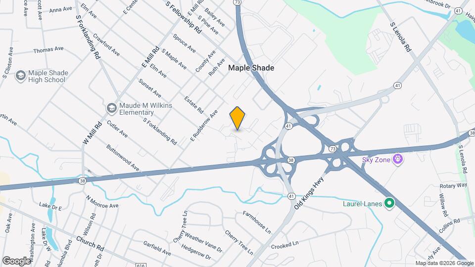 Park Crossing Apartments in Maple Shade, NJ | ApartmentHomeLiving.com