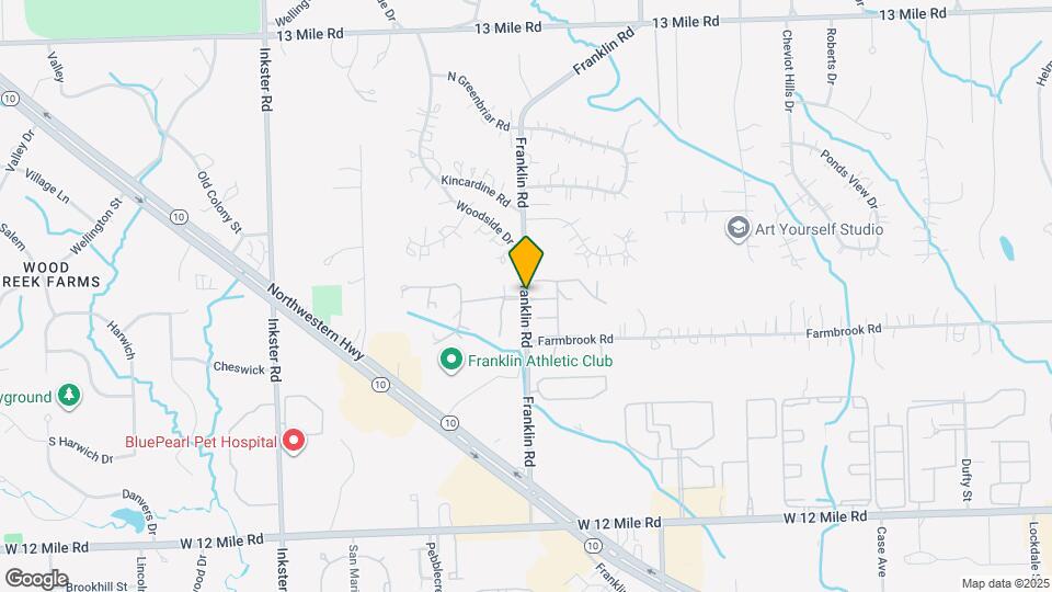 Weatherstone Townhouses North Apartments and Nearby Southfield ...