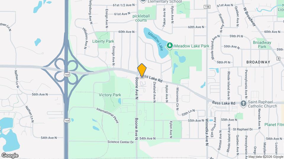 Chardon Court Apartments in New Hope, MN | ApartmentHomeLiving.com